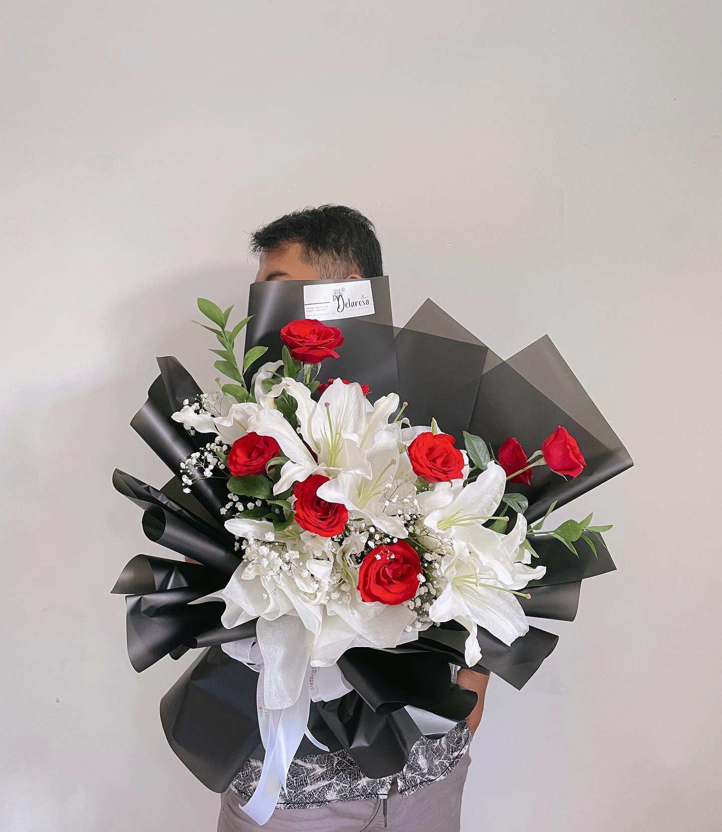 Luxury Lily Romances 002 - Delarosa Fleur | Toko Bunga Kediri | Florist ...